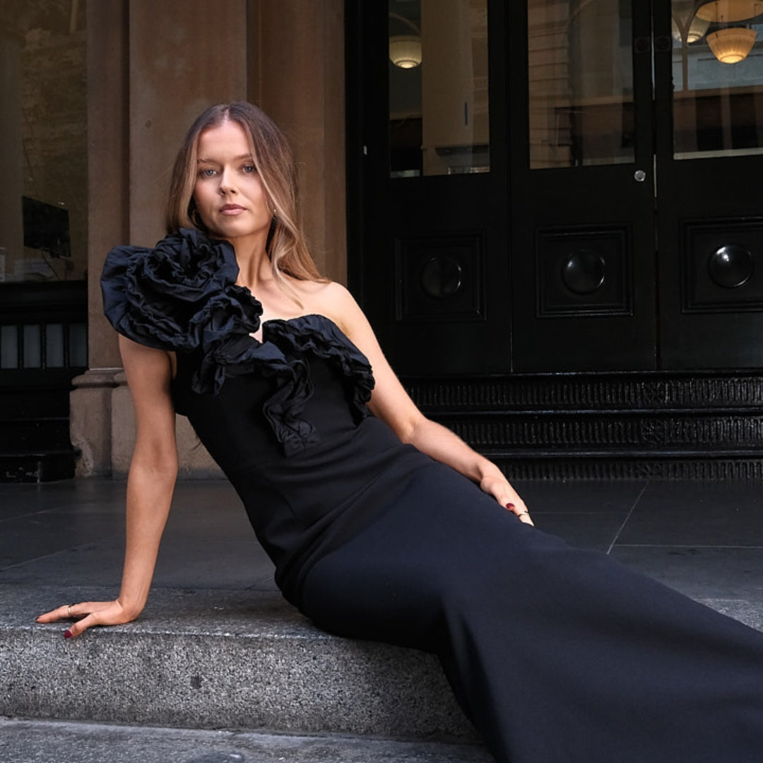 Outfit Examples: What to Wear to a Ball | Dress for a Night